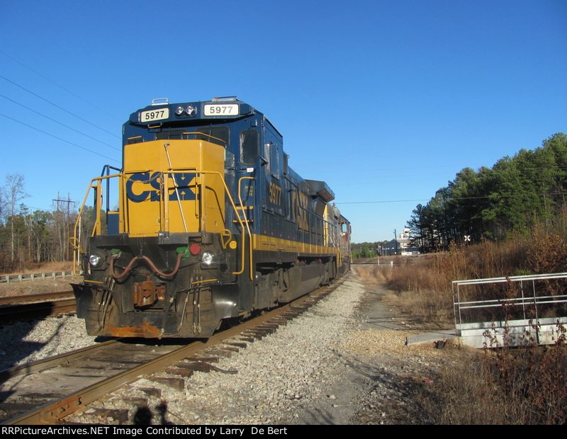 CSX 5977 Switcher for the Corning plant